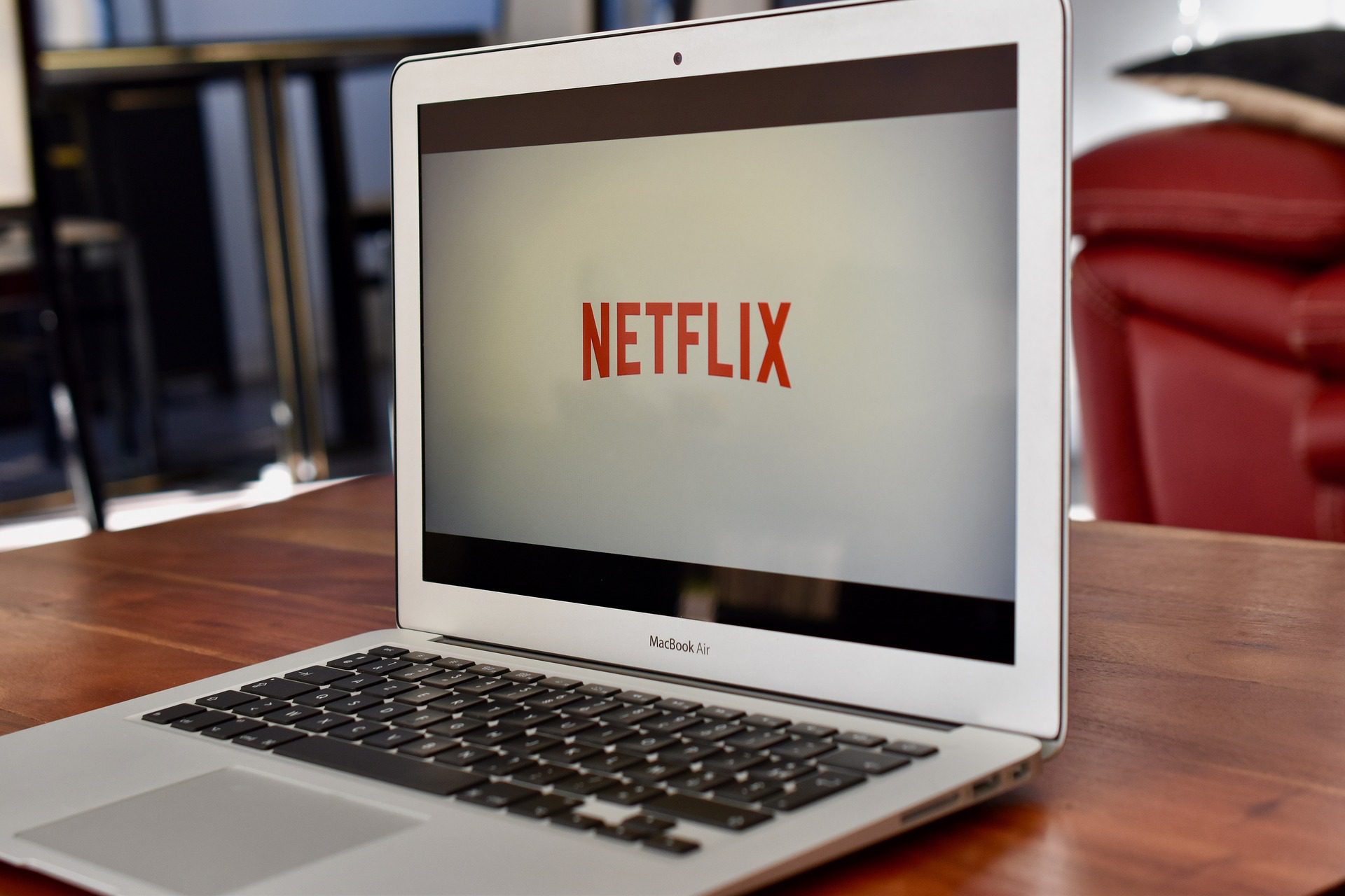 6 Best Underrated Netflix Extensions You Didn’t Know About